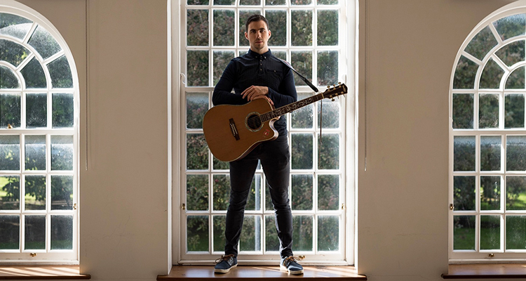 Con Murphy - New songs, Playlists & Latest News - Eirewave - The Pop ...